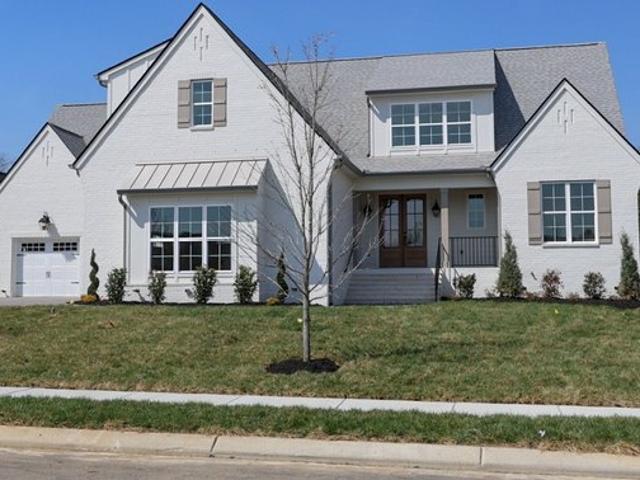 1006 Stone Creek Ln, Lebanon, TN 37087