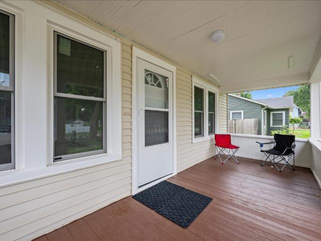 1006 S 4th Street