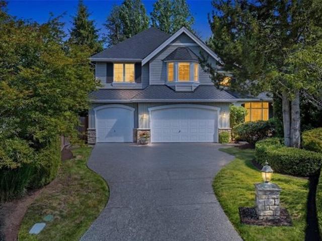1006 th Ct SE, Sammamish, WA 98075
