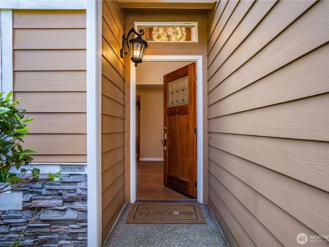 1006 th Street SW