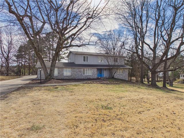 1006 W Sherman Avenue