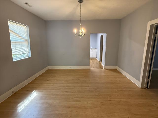 1006 West College Street Extension