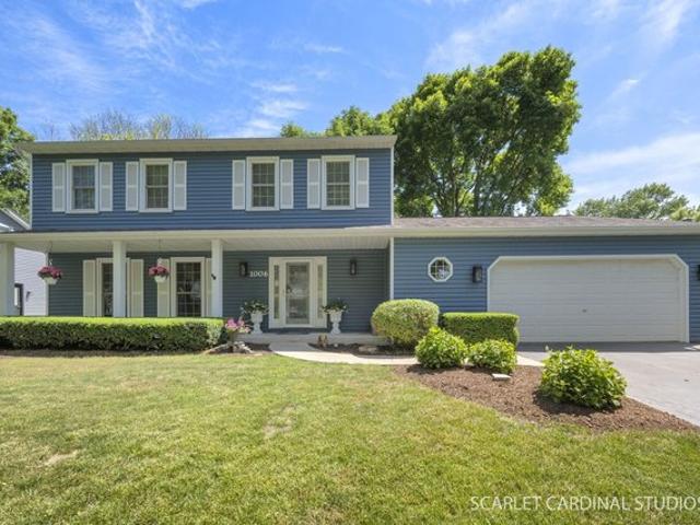 1006 Whirlaway Ave, Naperville, IL 60540