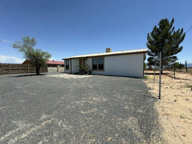 1006 26th St SW, Rio Rancho, NM 87124