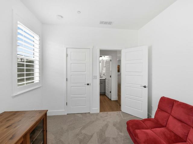 10071 Sea Turtle St, Elk Grove, CA 95757 | MLS #ML82043