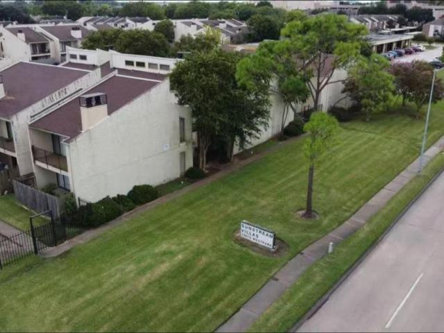 10075 Westpark Drive 52