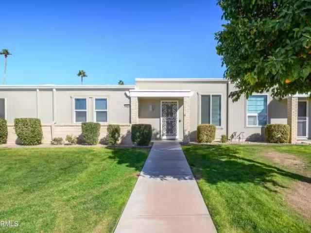 10076 W Lancaster Dr, Sun City, AZ 85351 MLS 6788269