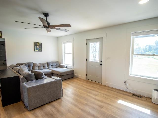 10078 Sharp Road