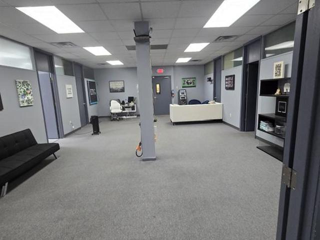 1007 Mantua Pike
