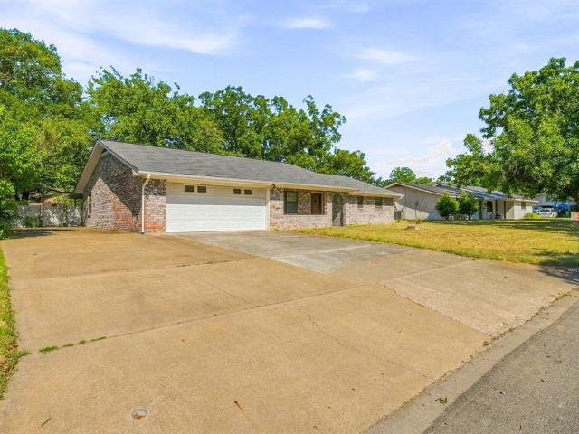 1007 Meadowlark Lane