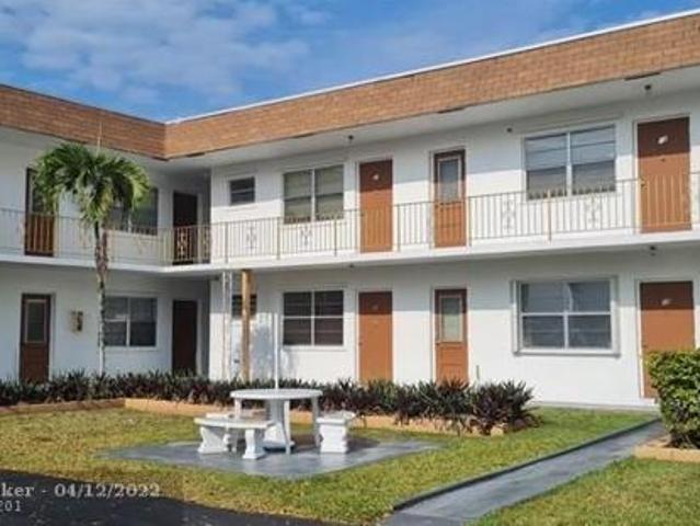 1007 N 19th Ave #6 Hollywood, FL 33020