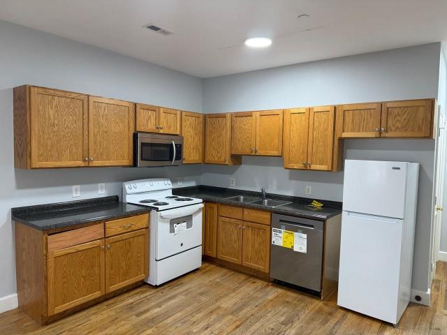 1007 N 25th Street 1 Bedroom Apartment for Rent at 1007 N 25th St, Richmond, VA 23223 Church Hill North
