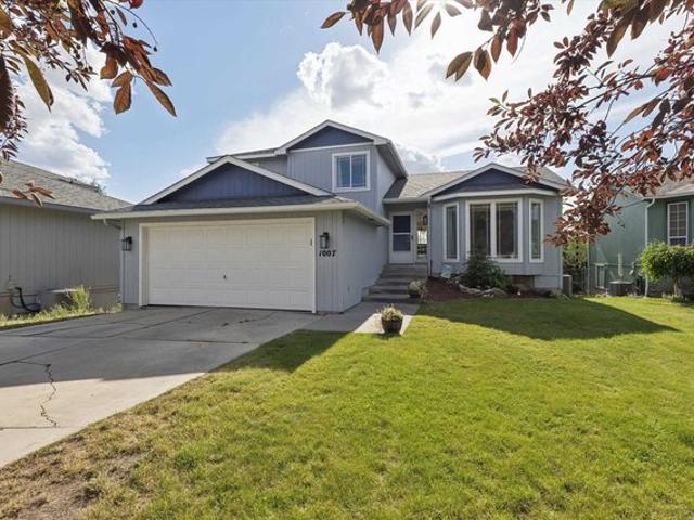 1007 N Stanley St, Medical Lake, WA 99022