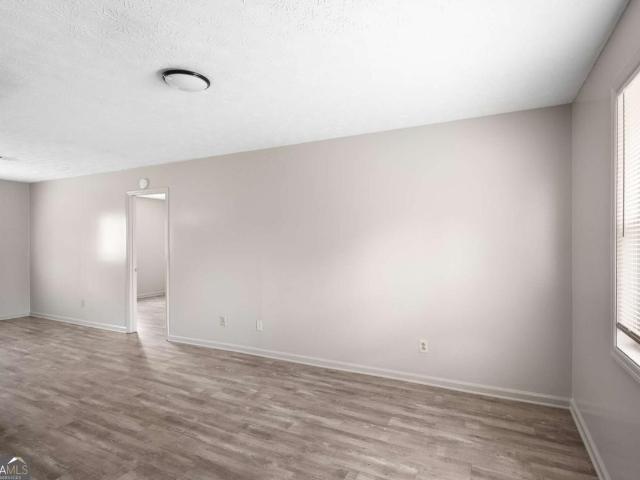 1007 New Lacy Street 8