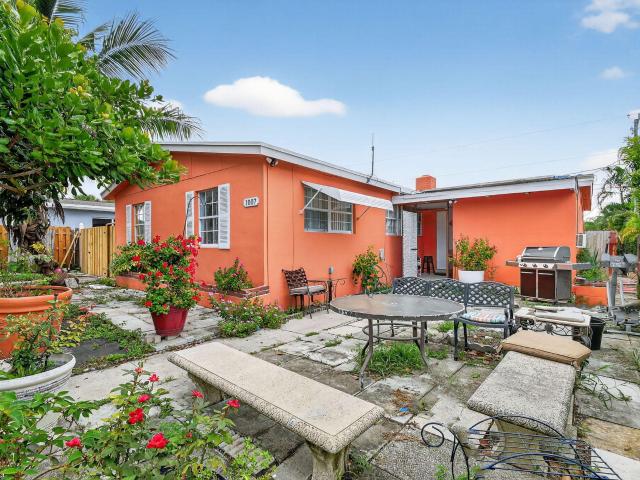 1007 Almeria Rd, West Palm Beach, FL 33405 | MLS #R11154 | Compass