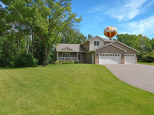 1007 Arbor Way, Sauk Rapids, MN 56379