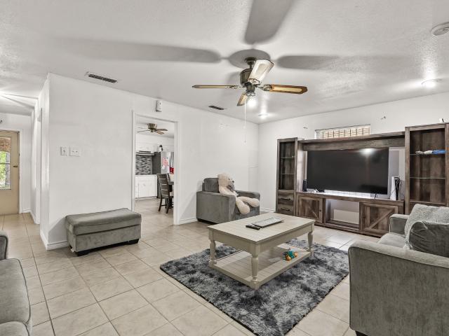 1007 Arkansas Ave, Killeen, TX 76541 | MLS #5378 | Compass