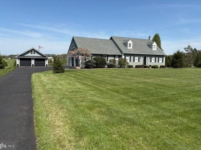 1007 Bucks Rd, Perkasie, PA 18944