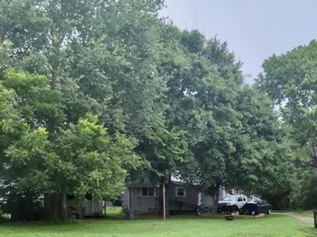 1007 Catlin St, Burlington, NC 27217