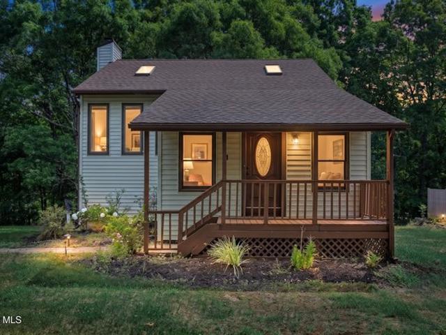 1007 Chamberlin Hill Rd Ext, West Sand Lake, NY 12196