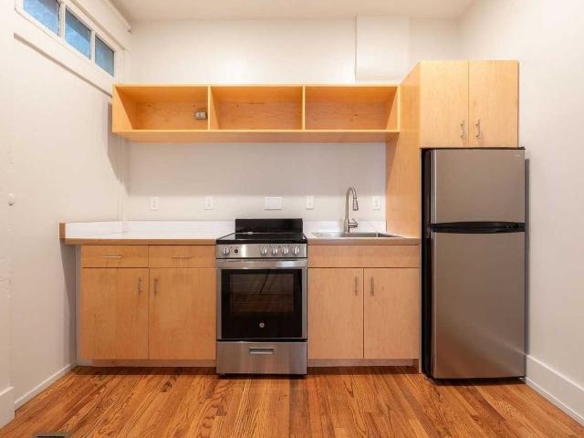 1007 Dayton Street Studio Apartment for Rent at 1007 Dayton St, Cincinnati, OH 45214 West End