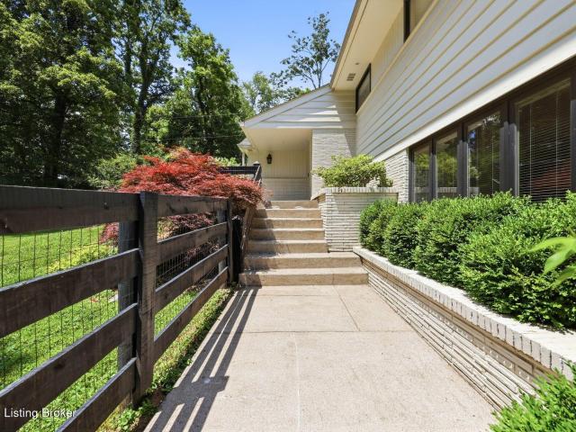 1007 Evergreen Rd