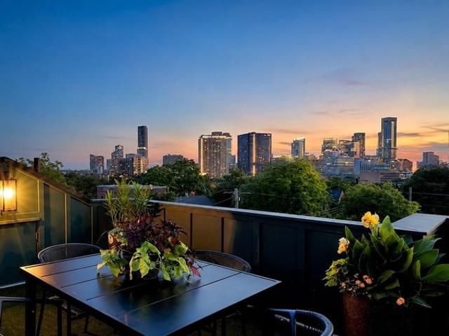 1007 E 15th St Unit 2, Austin, TX 78702
