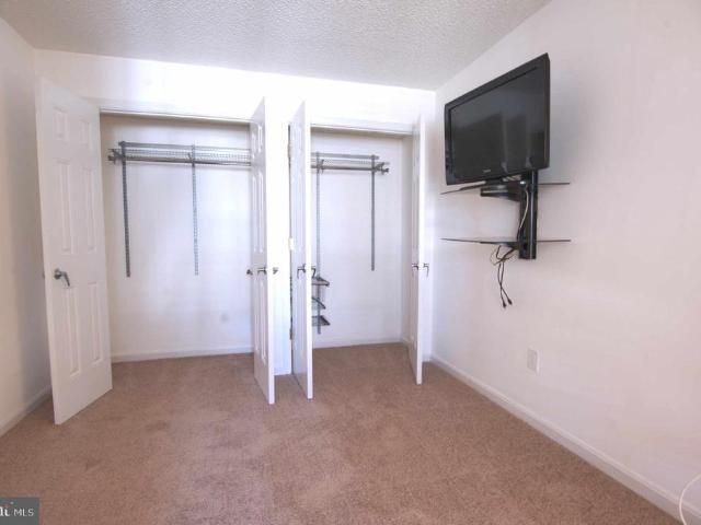 1007 Fallcrest Court # 4 104