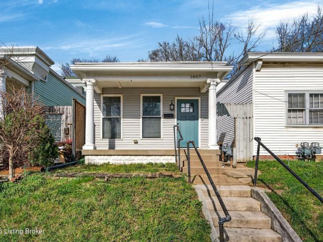 1007 Goss Ave