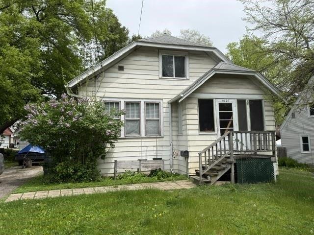 1007 Hastings St, Green Bay, WI 54301