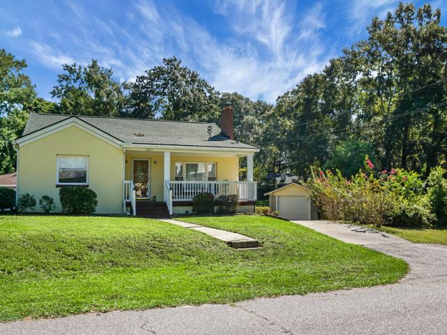 1007 Holcombe Road