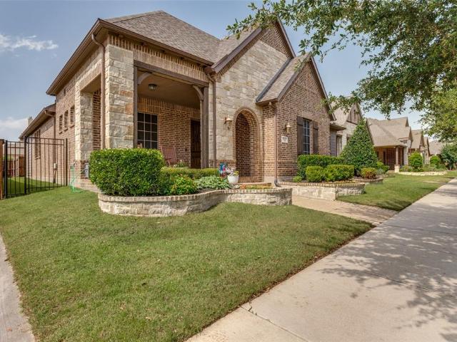 1007 Ivy Charm Way