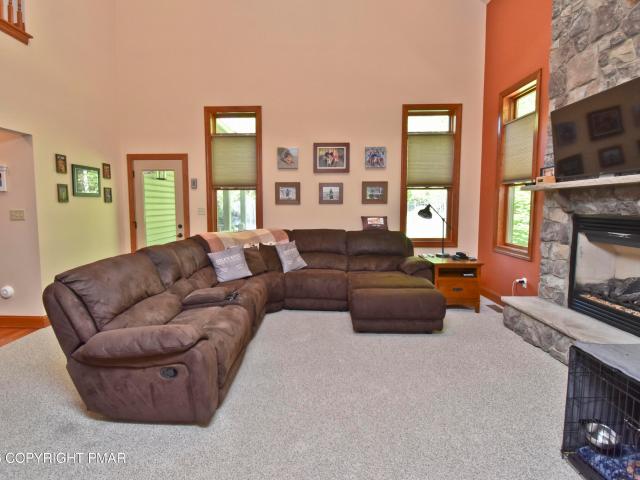 1007 Jefferson Drive