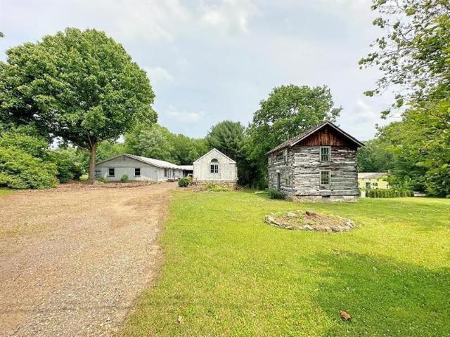 1007 Leesburg Station Rd, Mercer, PA 16137 | MLS #1703 | Compass