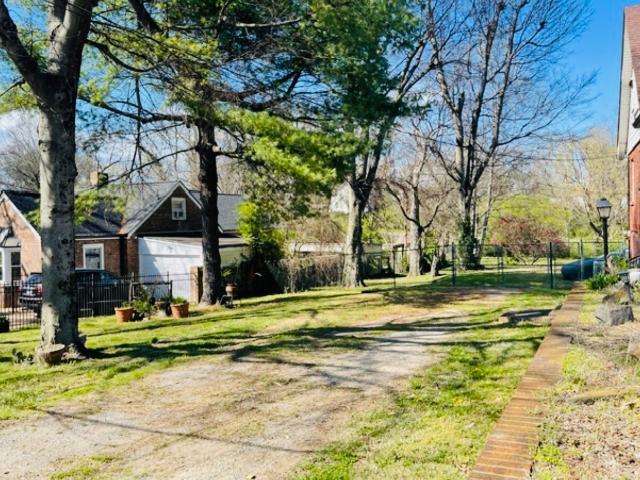 1007 Petway Ave, Nashville, TN 37206 | MLS #3132 | Compass