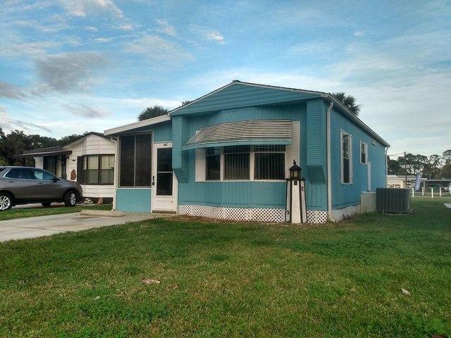 1007 Rainbow Cir, Eustis, FL 32726