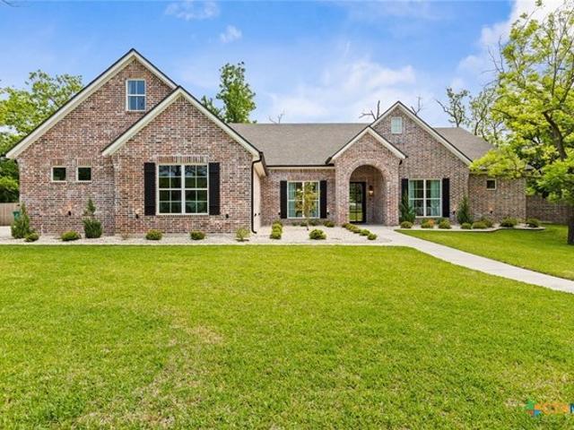 1007 Rivers Edge Dr, Belton, TX 76513