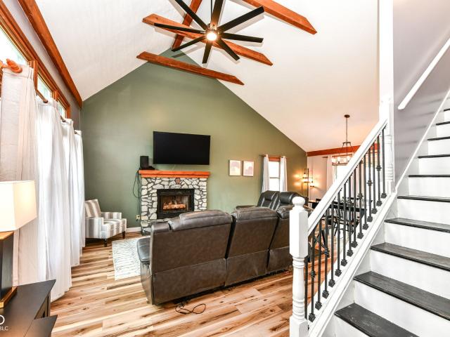 1007 Rolling Barrel Road