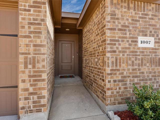1007 Stockyard Street