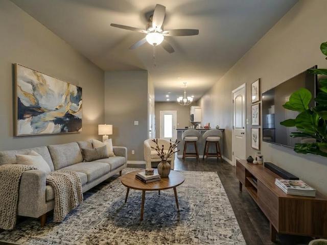 1007 SW 91st Street