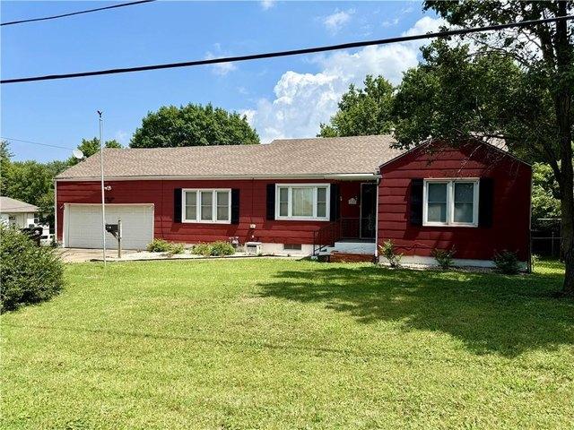 1007 S Logan Ave, Independence, MO 64050