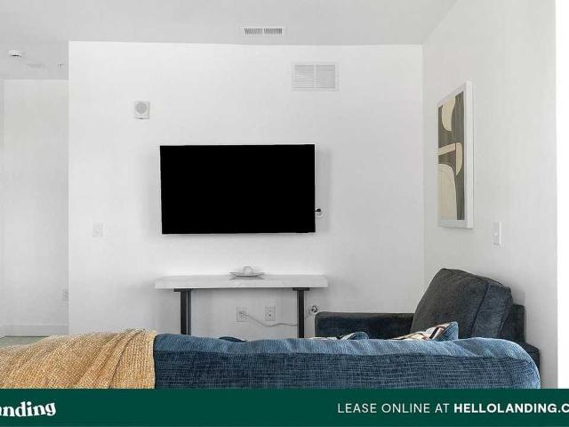 1007 S Mint St Studio Apartment for Rent at 1007 S Mint St, Charlotte, NC 28203 The South End