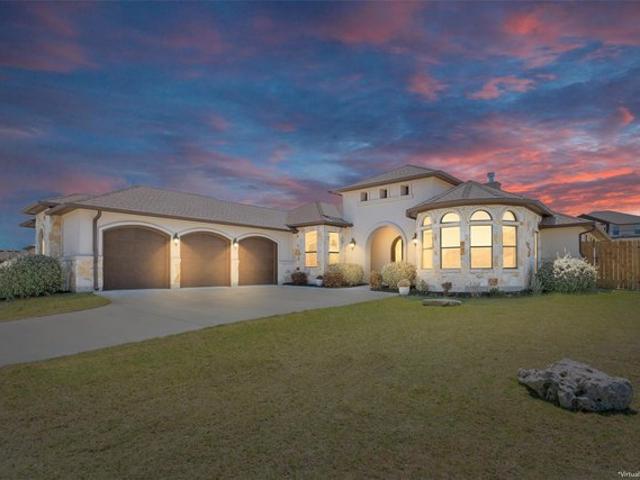 1007 Saddle Bluff Dr, Salado, TX 76571