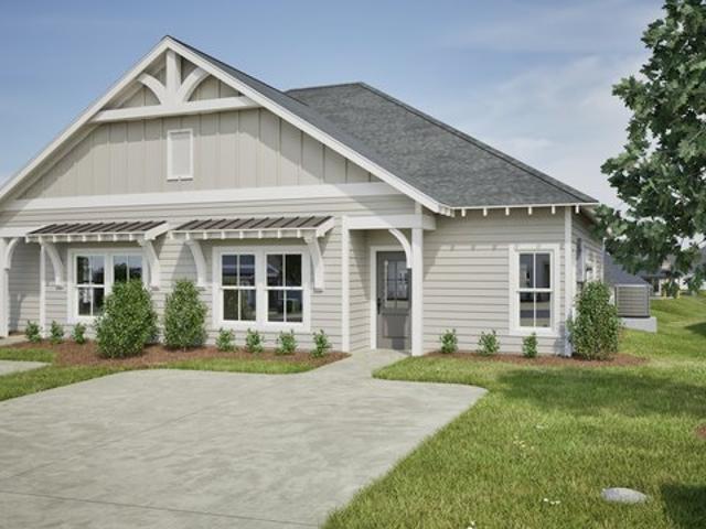 1007 Twin Ln, Valley, AL 36854