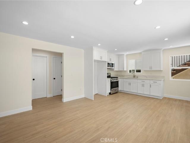 1007 W Angeleno Avenue 103