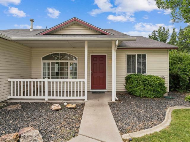 1007 W Honker