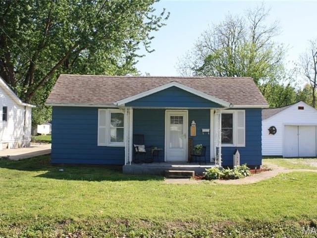 1007 W Pine St, Jerseyville, IL 62052