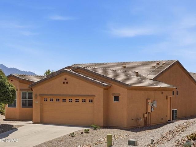 1007 W Tenniel Dr, Green Valley, AZ 85614