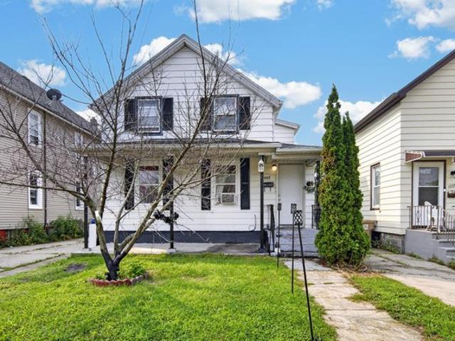 1007 43rd St, Kenosha, WI 53140