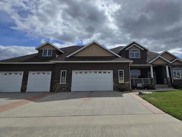 1007 6th Ave NE, Dilworth, MN 56529